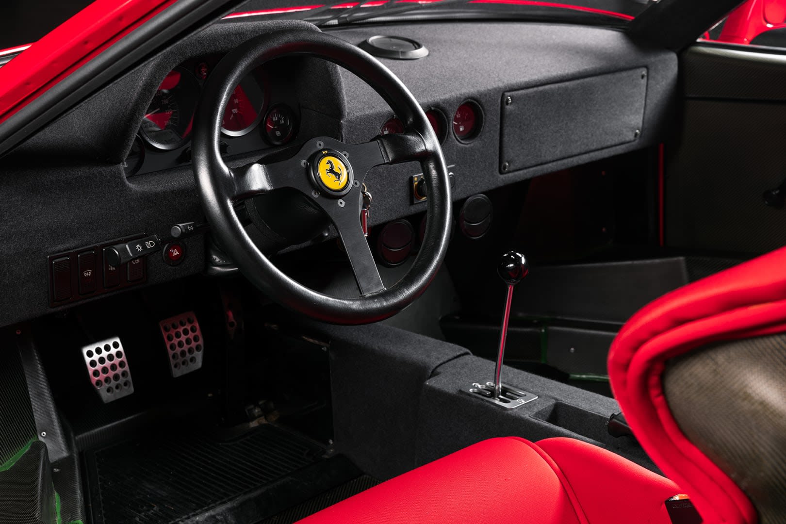 Ferrari F40 Interior